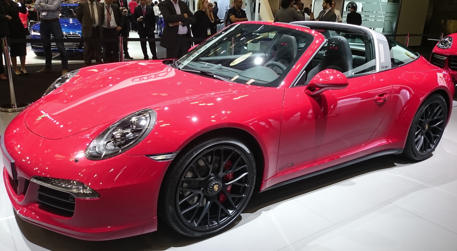 VIDEO: Top 10 Cars at Qatar Motor Show 2015 | Qatar Living