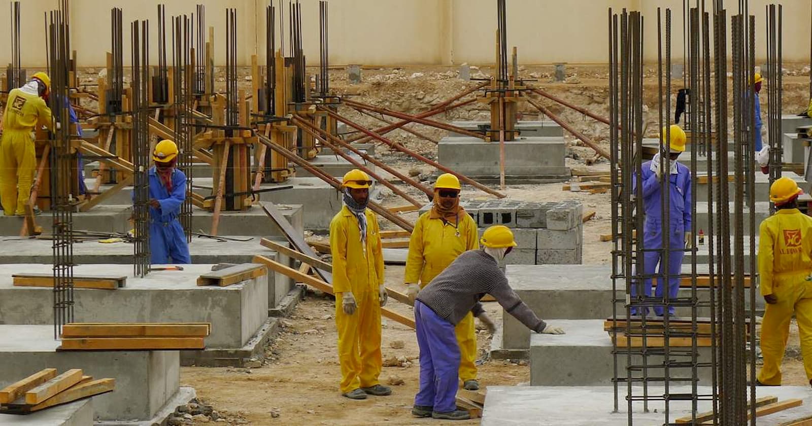 WATCH: Qatar abolishes exit permit system | Qatar Living