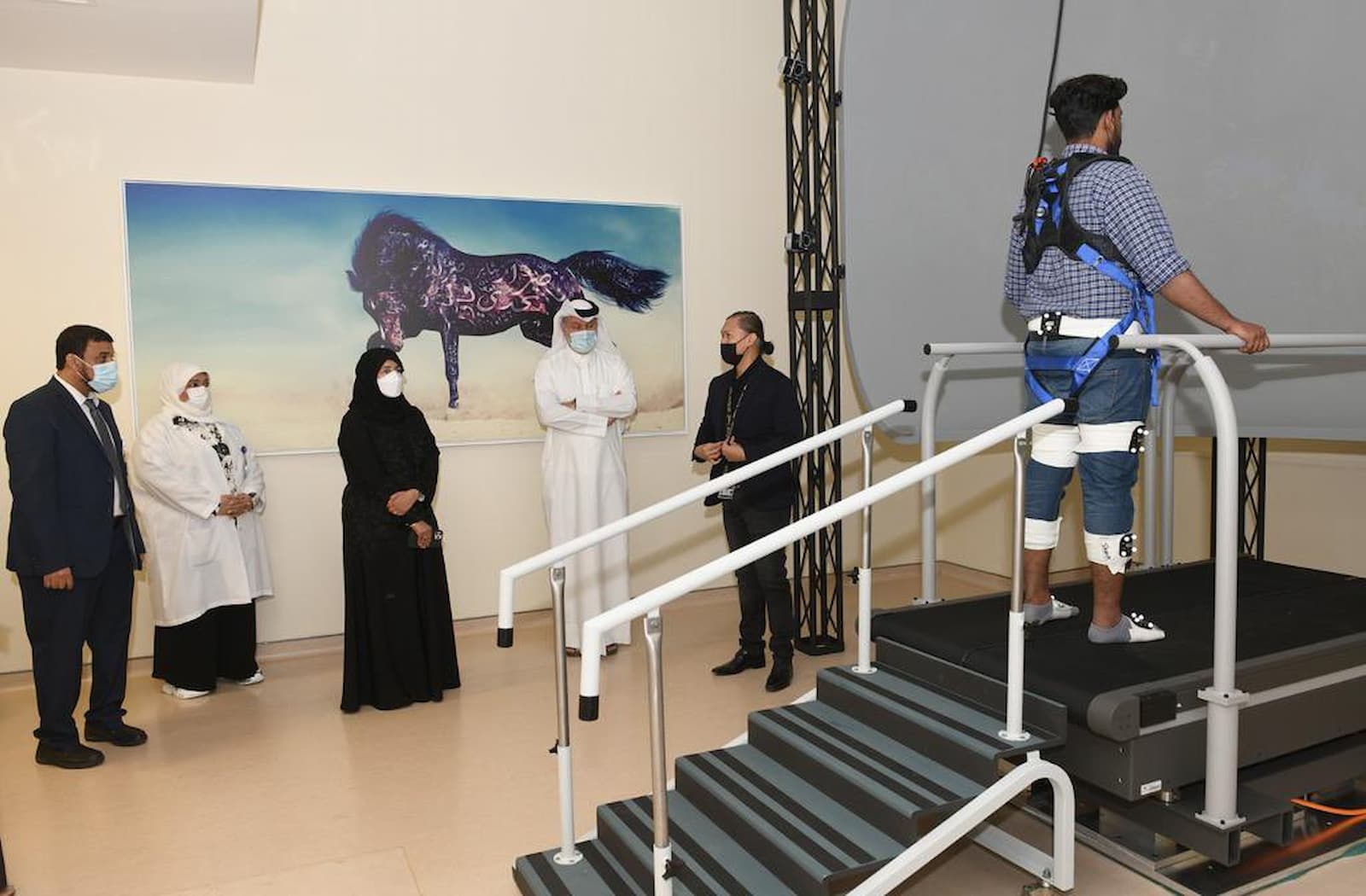 Health Minister visits Qatar’s first Gait Lab+ at QRI | Qatar Living