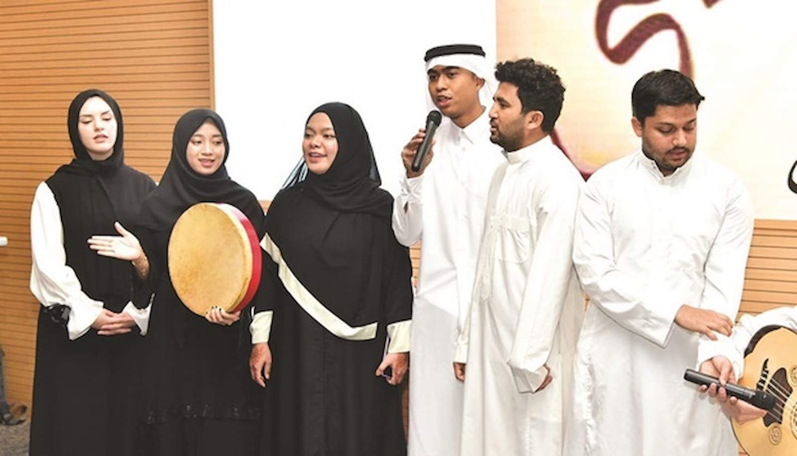 52 foreign students graduate in QU Arabic language program | Qatar Living